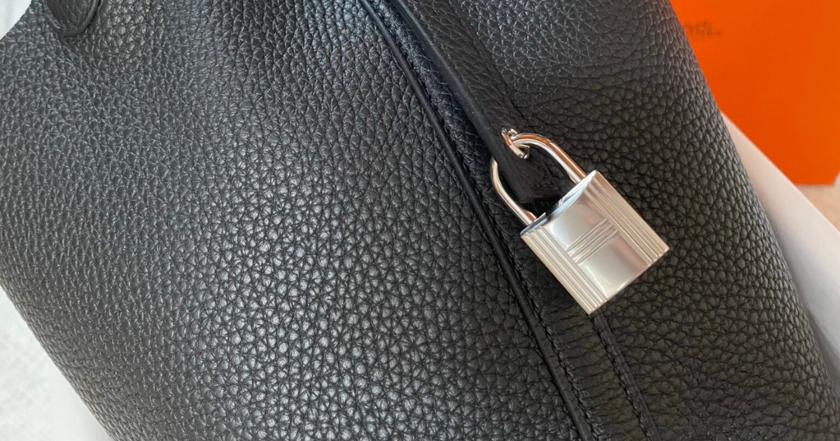 【究極の選択】ピコタンはPMかMMのどちらがいい？エルメスバッグのサイズ選び方 | Hermes Everyday